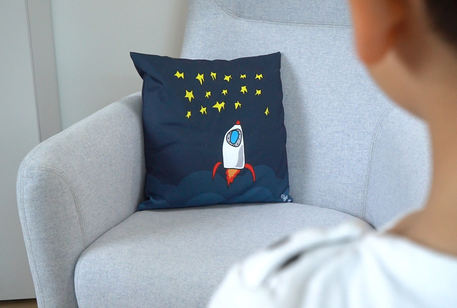 Kiddyarts : des coussins personnalisés aux couleurs des dessins d ...