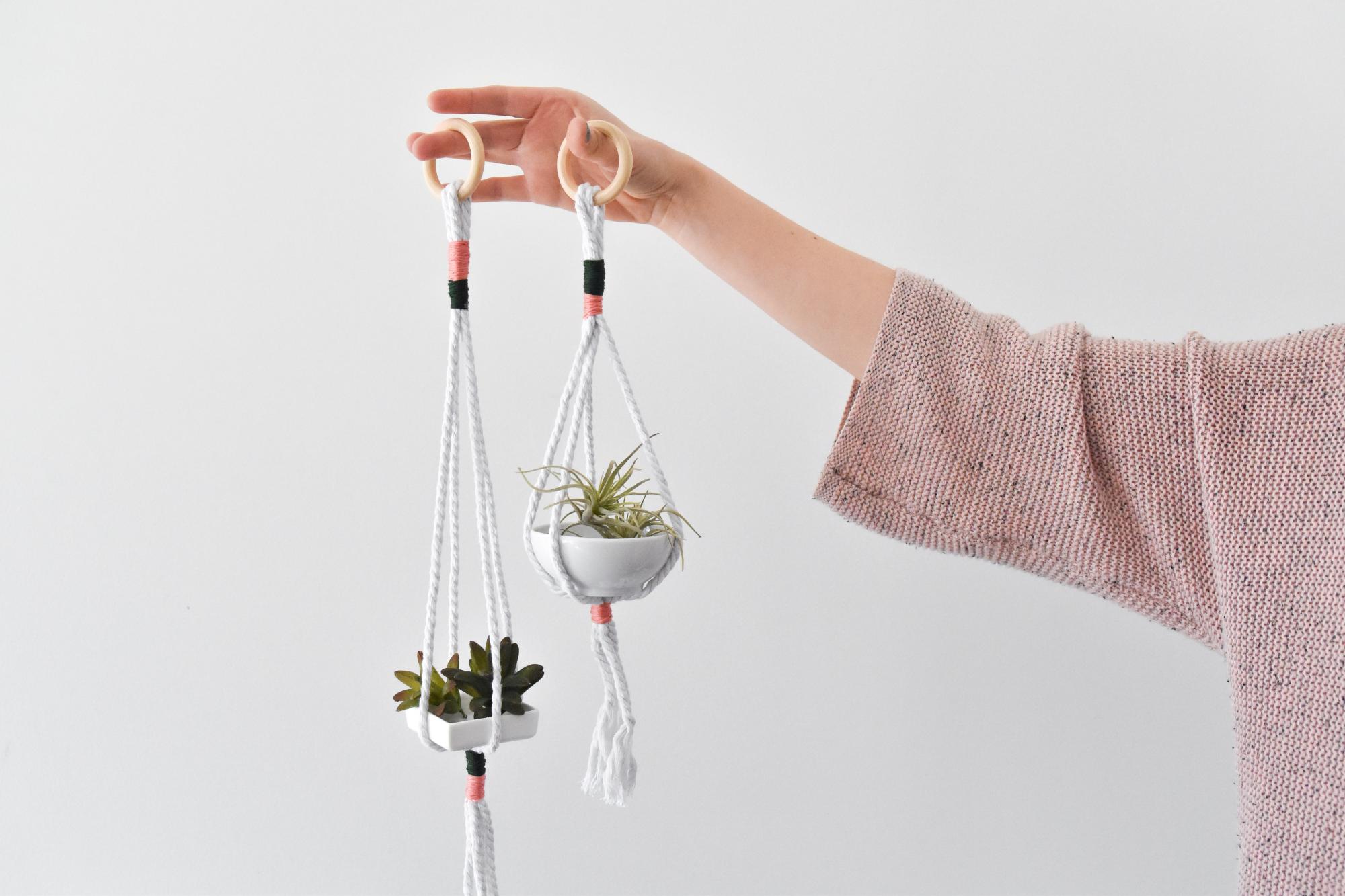 DIY : des suspensions en corde - Déco Idées